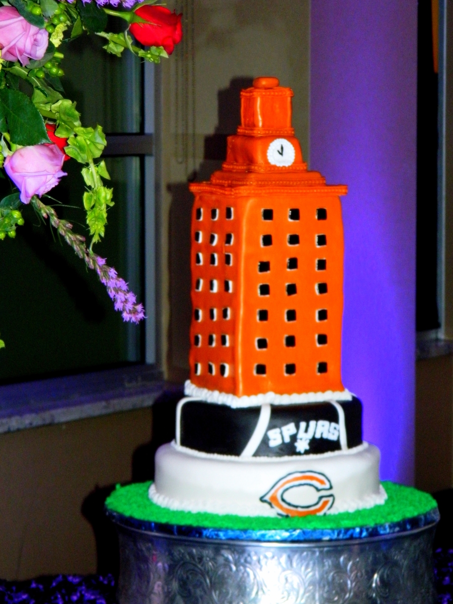 University Of Texas Tower - CakeCentral.com