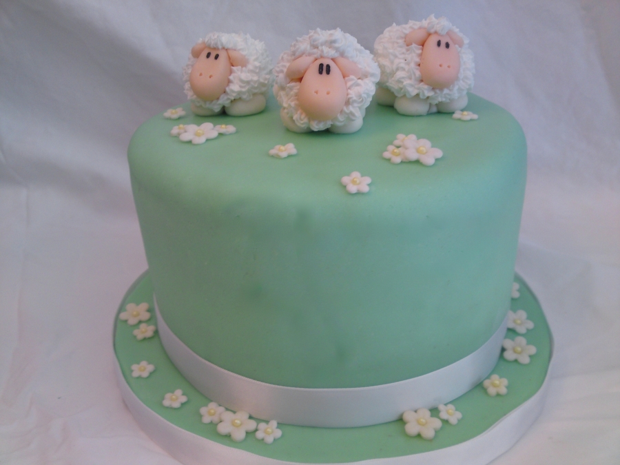 Herd Of Sheep - CakeCentral.com
