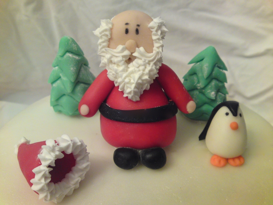 Santa Lost His Hat! - CakeCentral.com