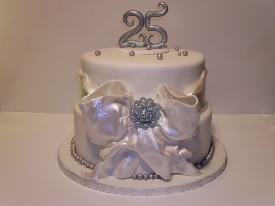 Silver Wedding-Cake - CakeCentral.com