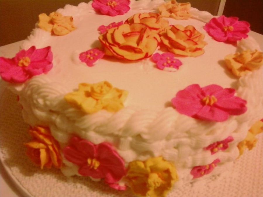 Multi Flower Cake - CakeCentral.com