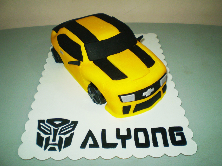 Bumblebee - CakeCentral.com