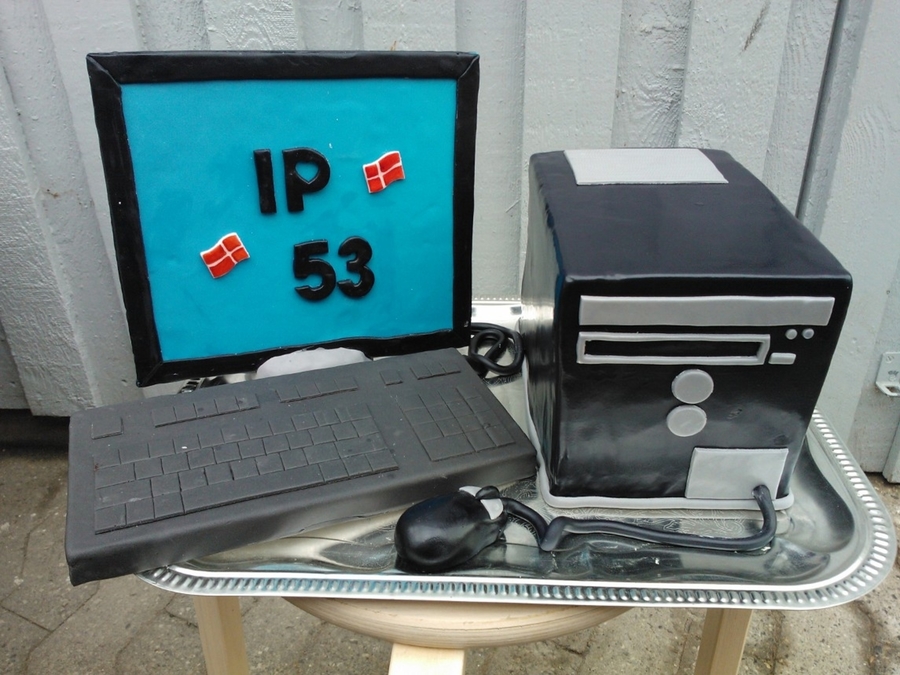 Computer - CakeCentral.com