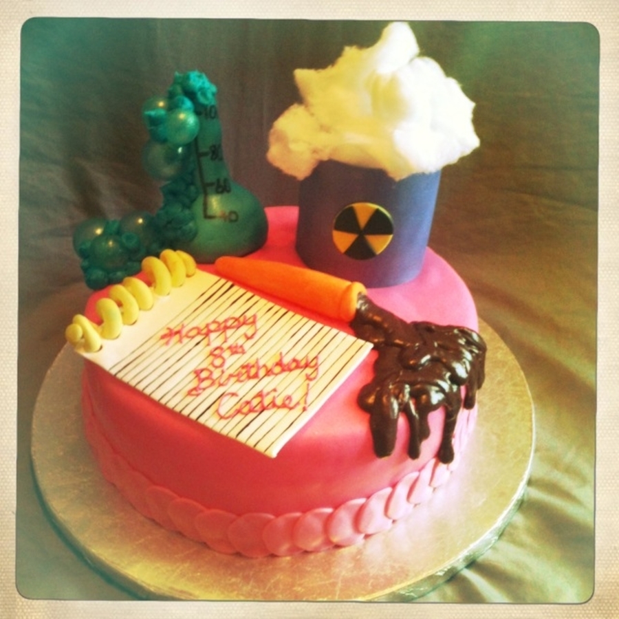 Science Cake - CakeCentral.com