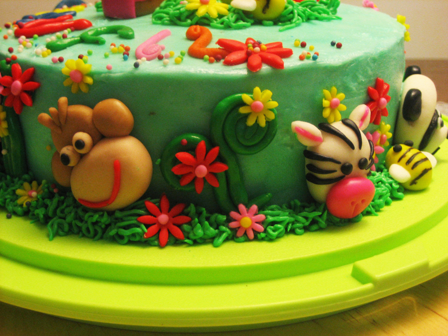 Safari Themed Cake - CakeCentral.com