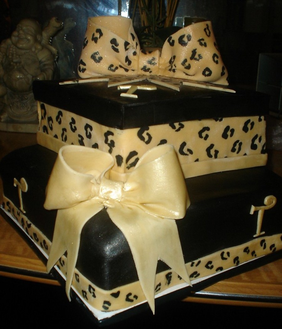 Leopard Print Gift Box - CakeCentral.com