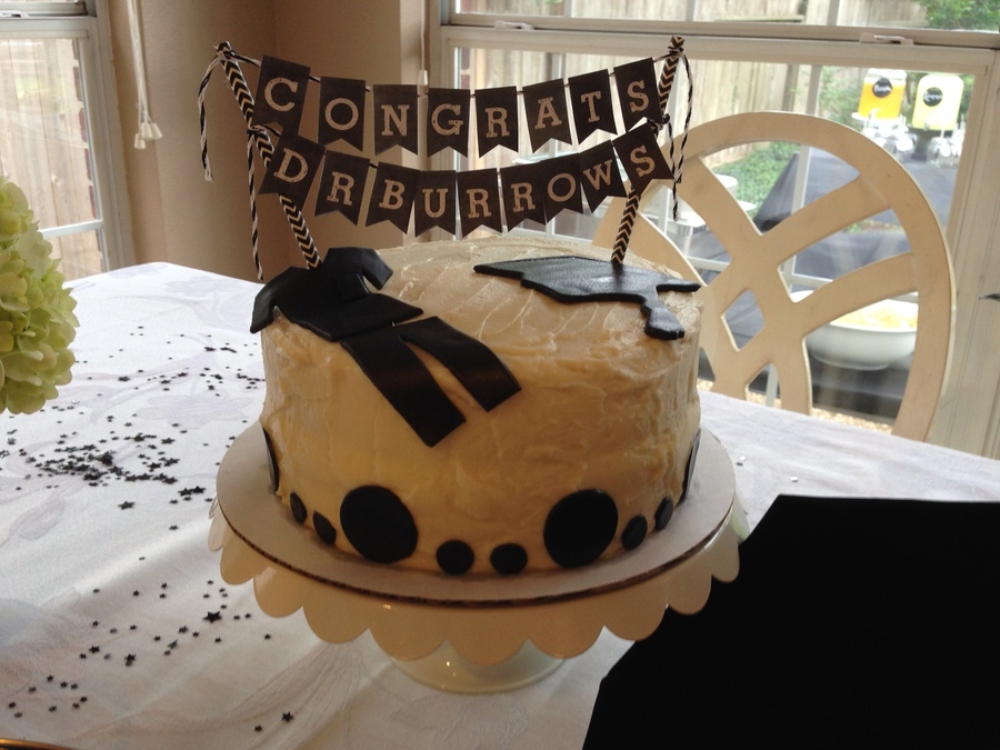 Doctorate Graduation Cake - CakeCentral.com