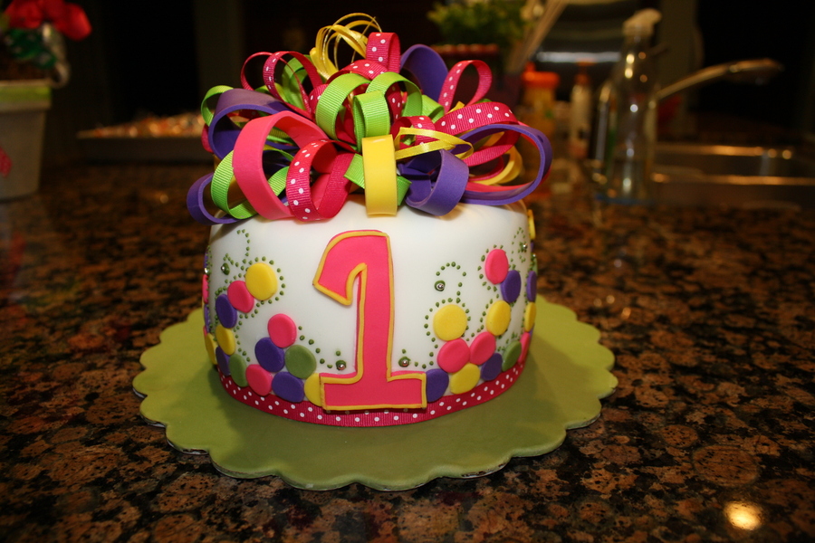 Bow Themed Cake - CakeCentral.com