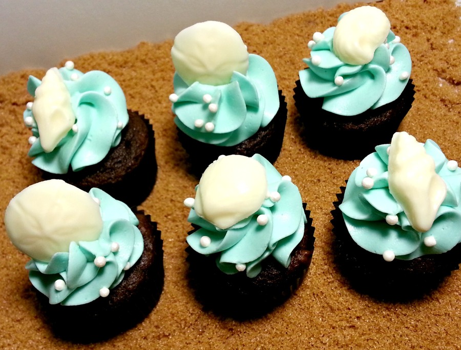 Seashell Mini Cupcakes - CakeCentral.com