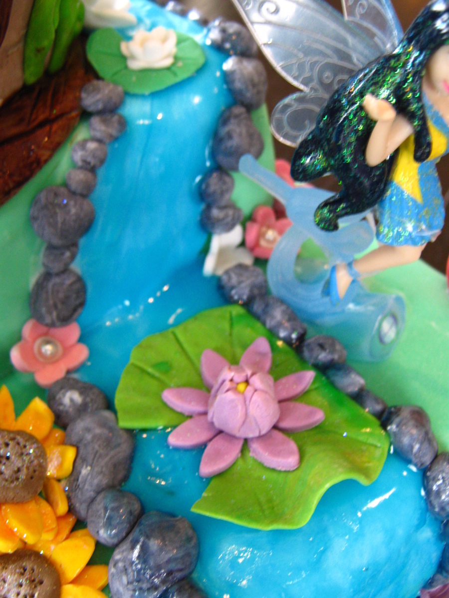 Tinkerbell - Pixie Hollow - CakeCentral.com