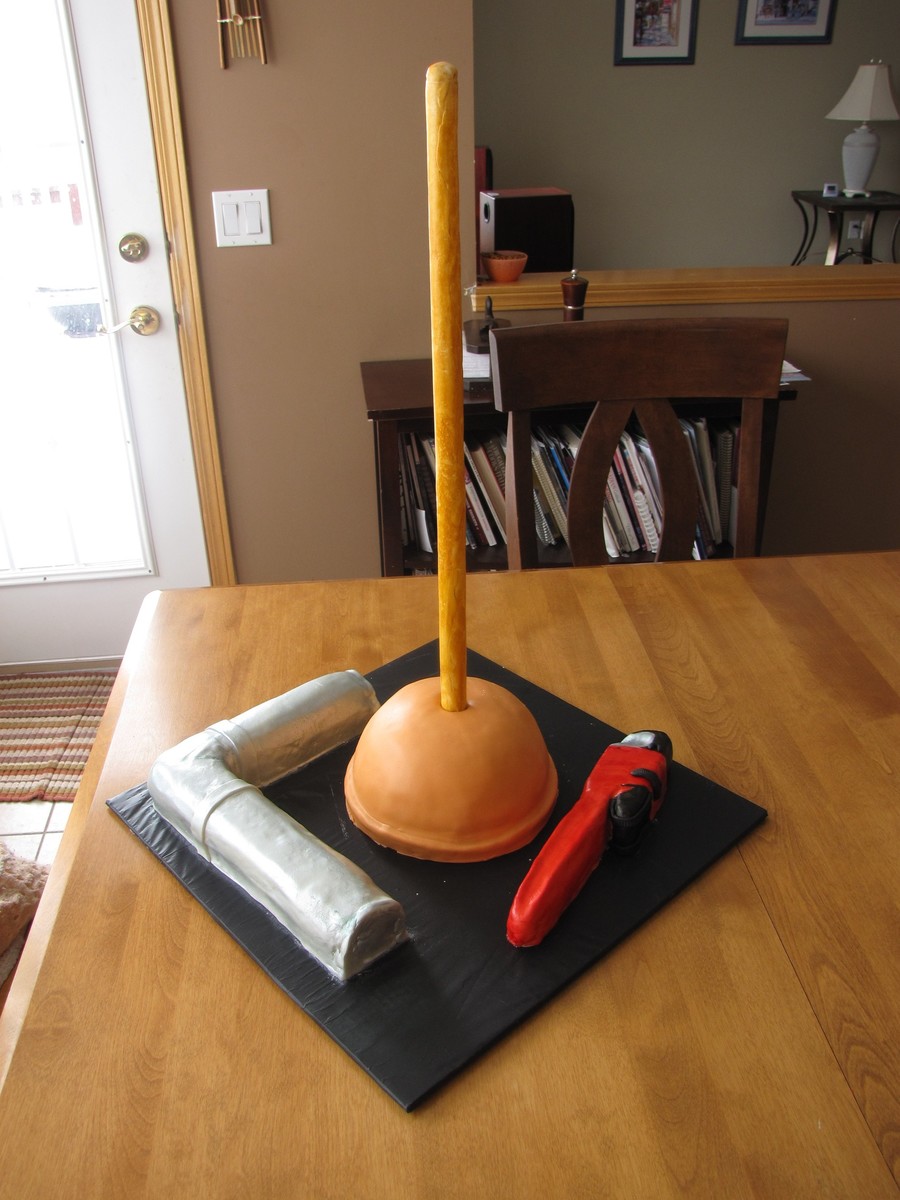 Plumber's Birthday Cake - CakeCentral.com