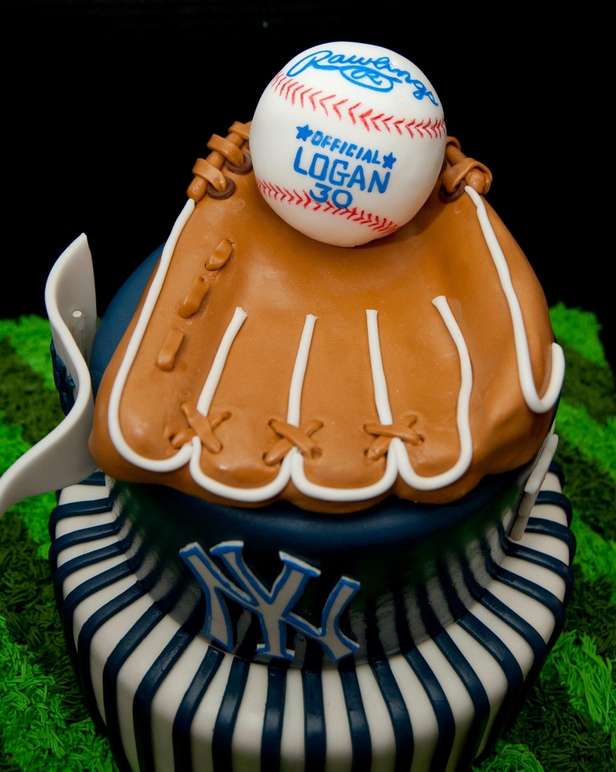 Yankees Fan 30Th Birthday - CakeCentral.com