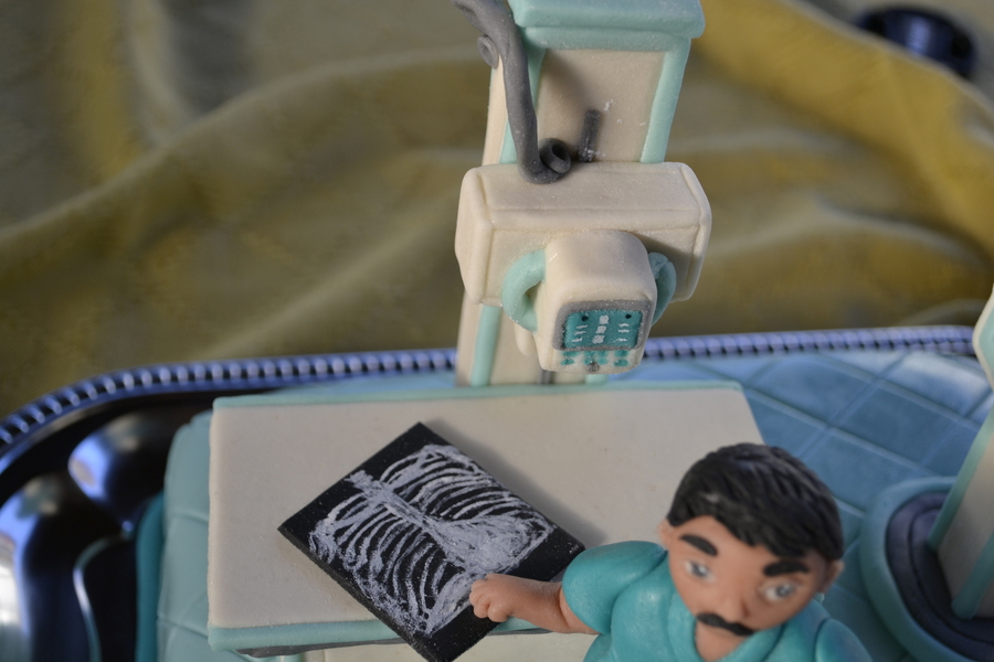 X-Ray - CakeCentral.com
