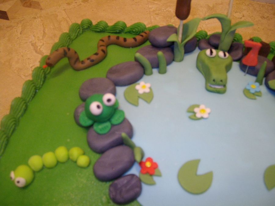 Swamp Cake - CakeCentral.com