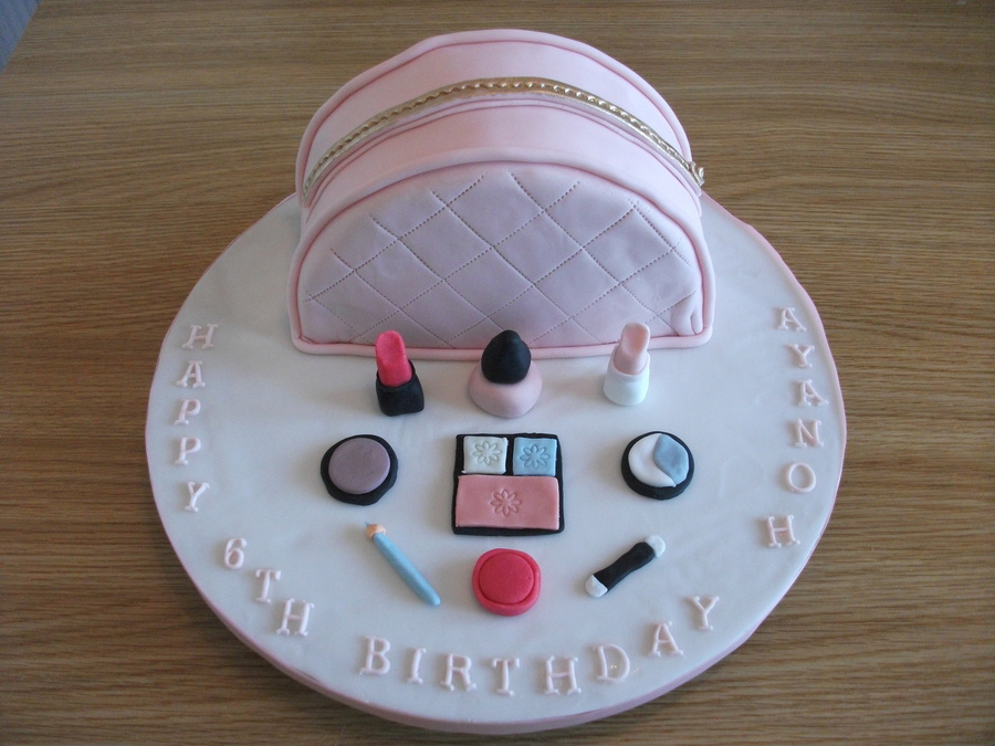 Pretty In Pink Make Up Bag Cake - CakeCentral.com