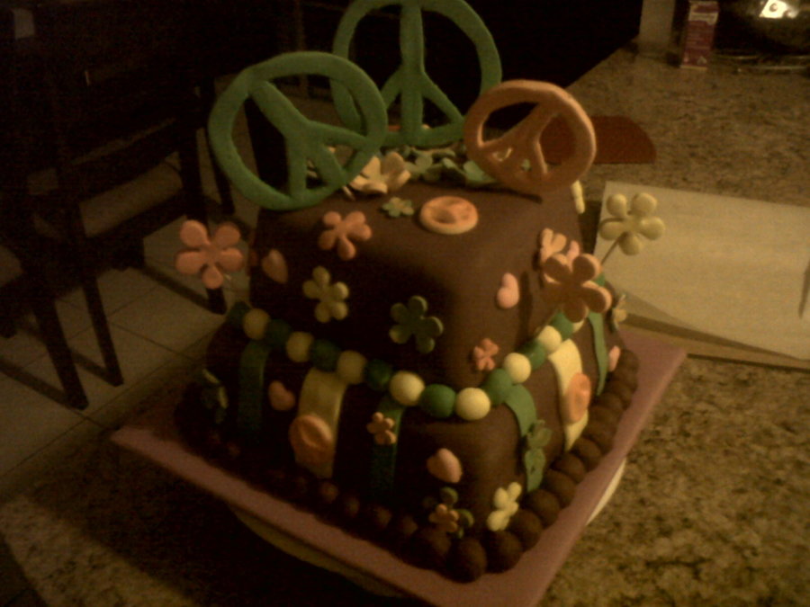 Groovy Cake - CakeCentral.com