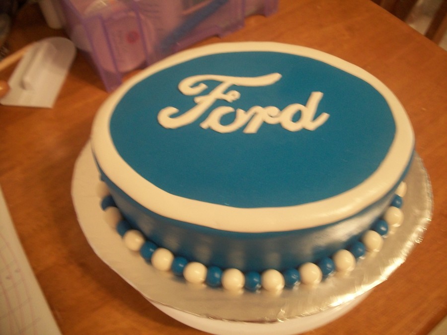 Ford Emblem - CakeCentral.com