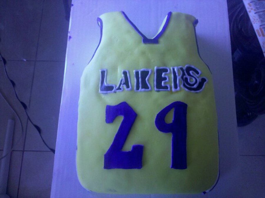 Lakers Jersey - CakeCentral.com