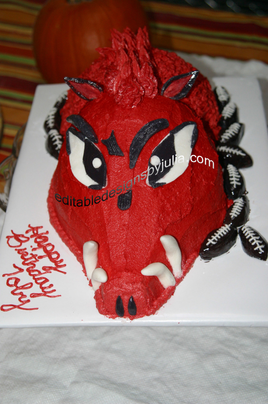 Razorback - CakeCentral.com