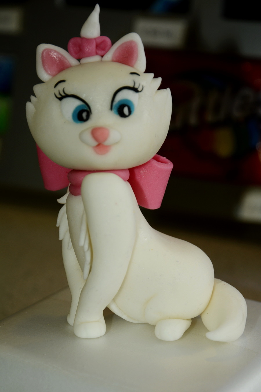 Aristocats Marie - CakeCentral.com