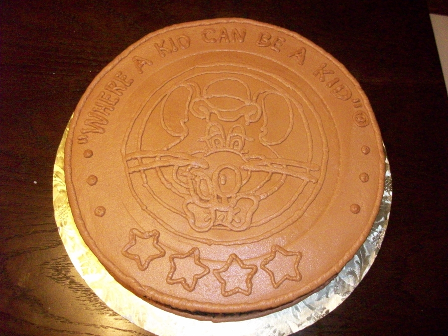 Chuck E Cheese Token - CakeCentral.com