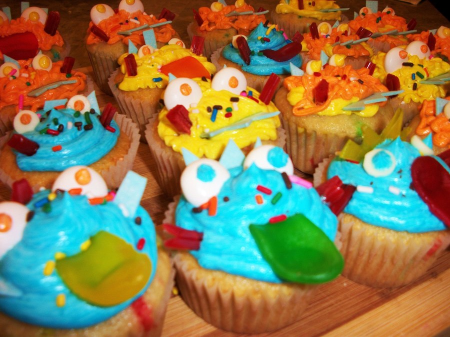 Monster Cupcakes! - CakeCentral.com