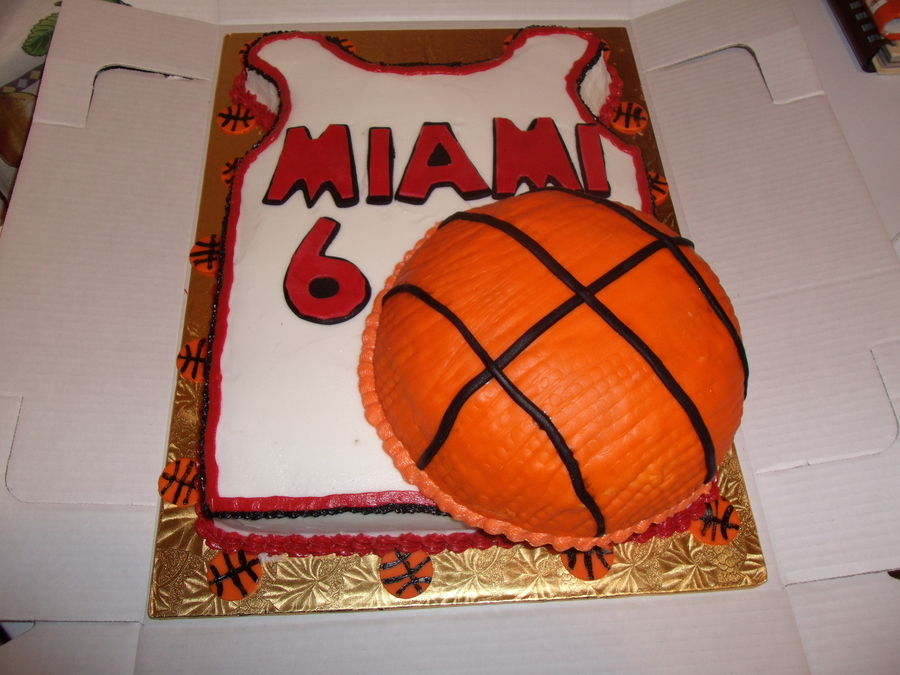 Miami - CakeCentral.com