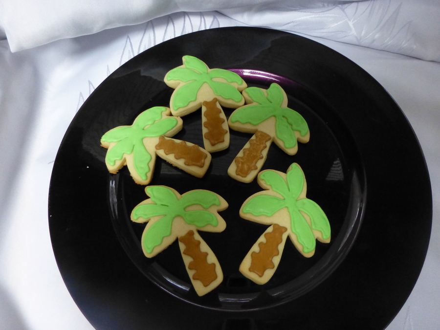 Palm Trees - CakeCentral.com