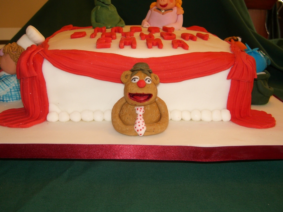 Muppet Cake - CakeCentral.com