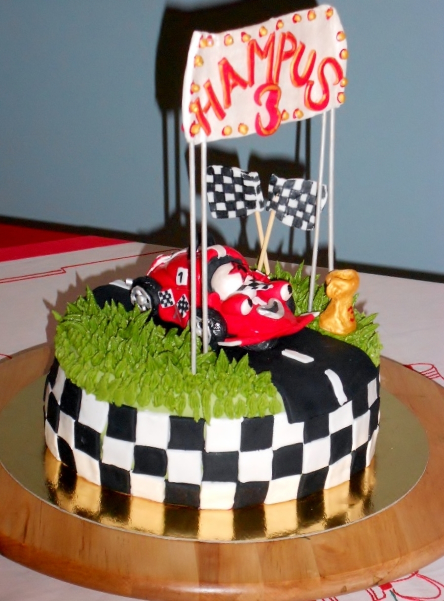 Roary Cake - CakeCentral.com