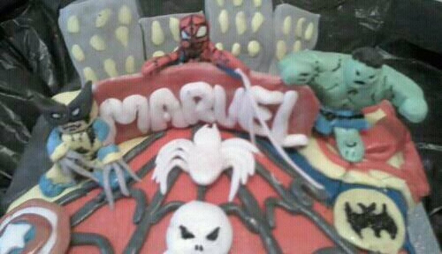Marvel Heroes Cake - CakeCentral.com