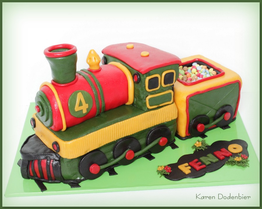 3D Train - CakeCentral.com