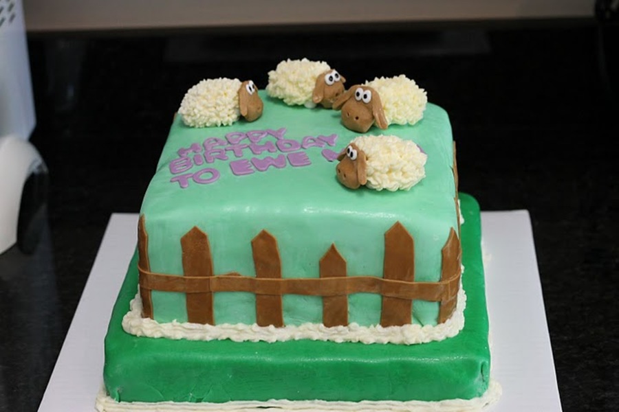 Pasture Of Sheep - CakeCentral.com