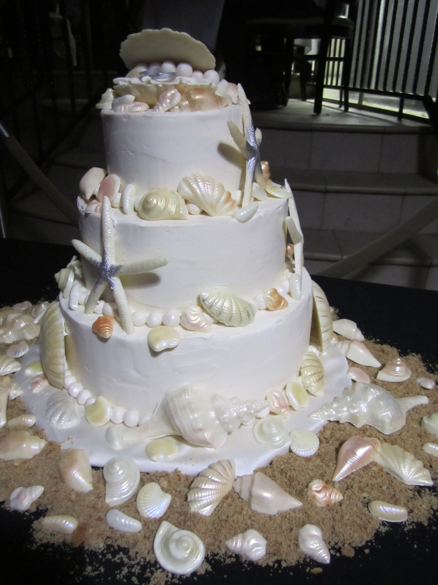 Seashell Wedding Cake - CakeCentral.com