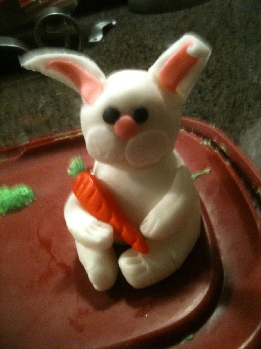 Fondant Bunny - CakeCentral.com