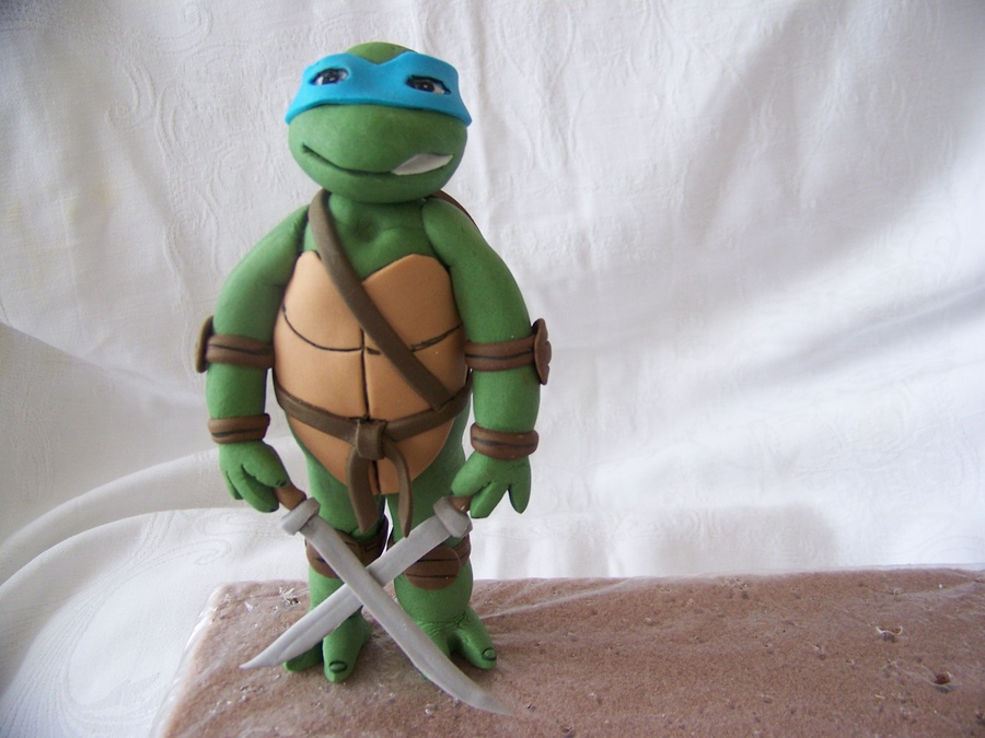 Cake Topper - CakeCentral.com