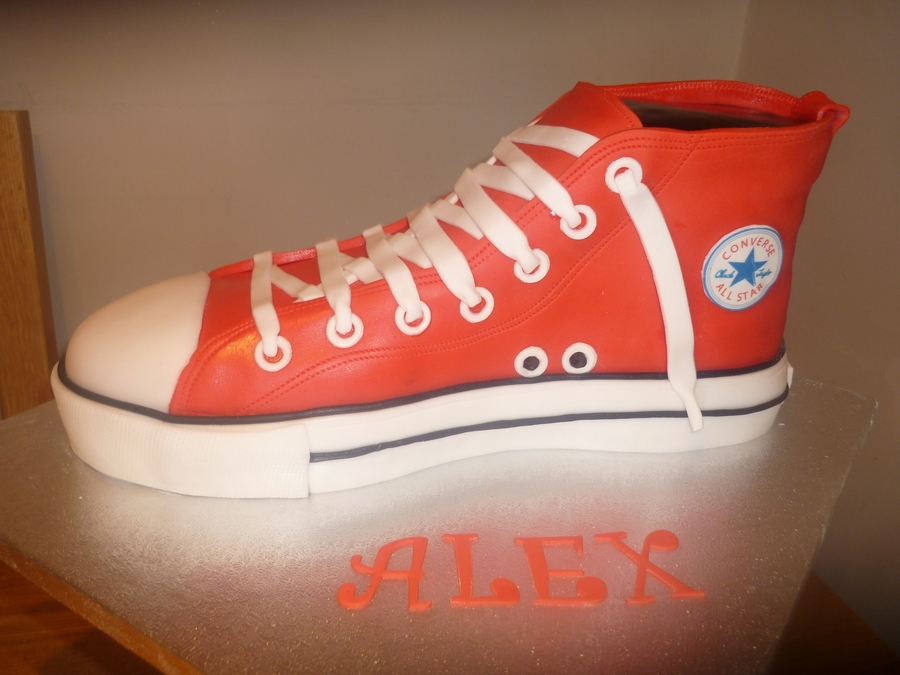 Converse Show - CakeCentral.com