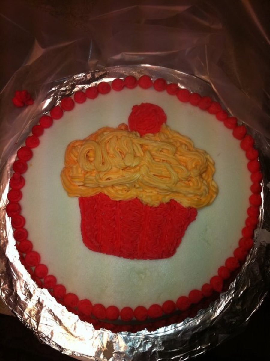 First Cake Made From Basic Decorating Class - CakeCentral.com