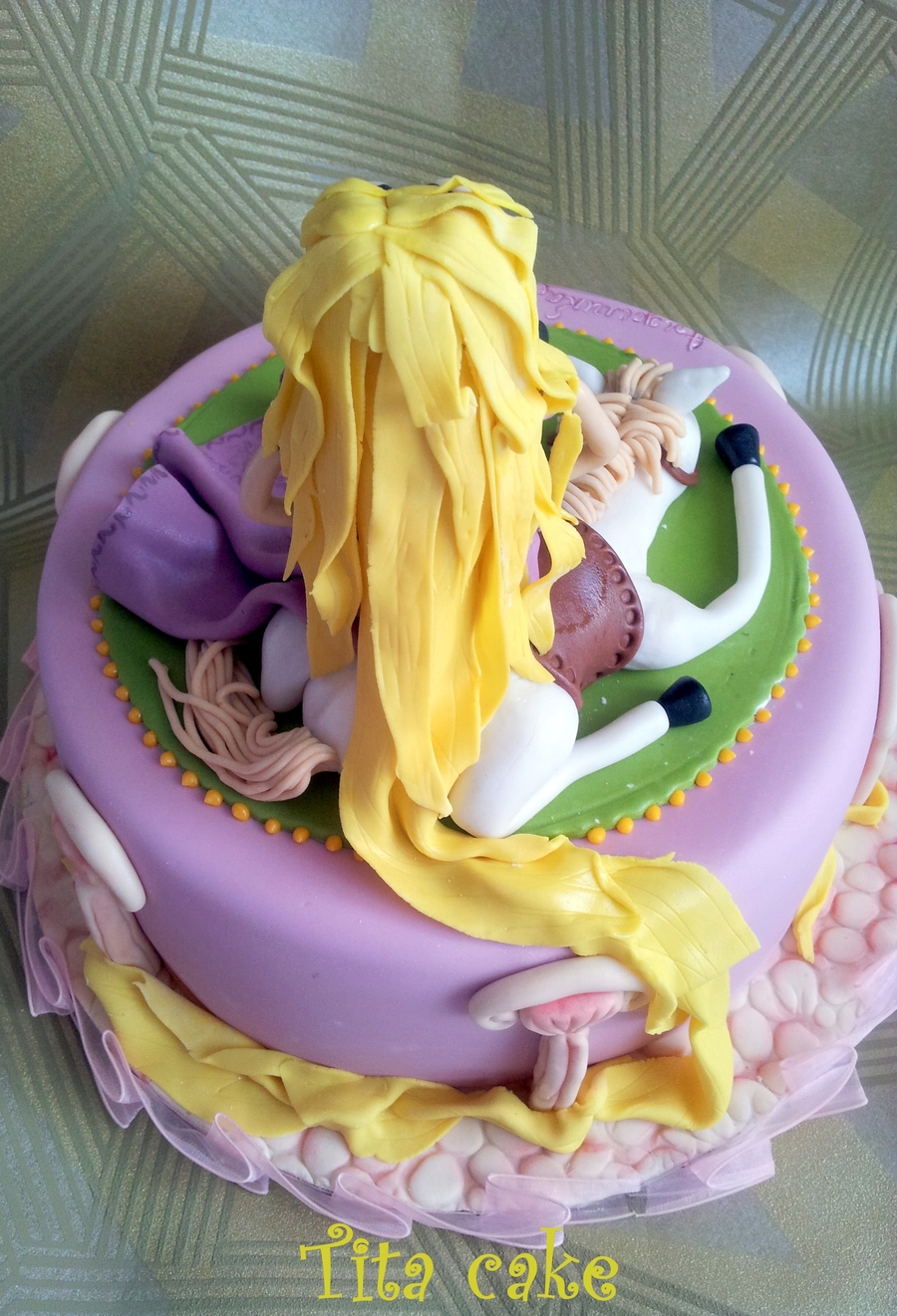 Tangled Cake - CakeCentral.com