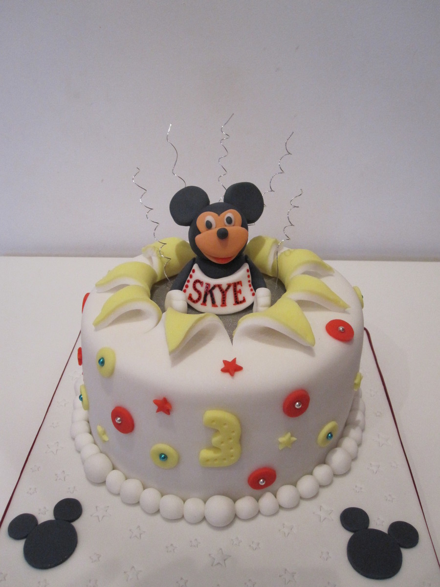 Exploding Mickey Mouse Cake - CakeCentral.com