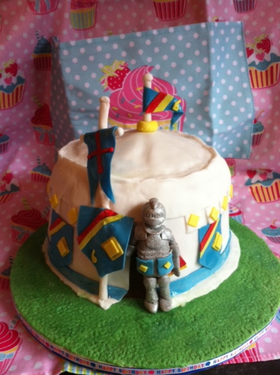Knight Jousting Tent Cake - CakeCentral.com