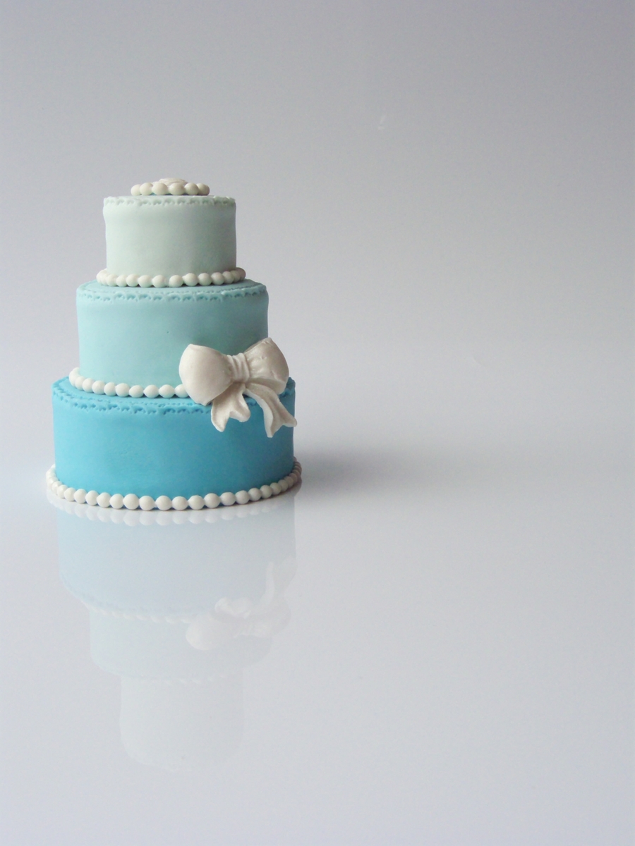 Blue Mini Cake - CakeCentral.com