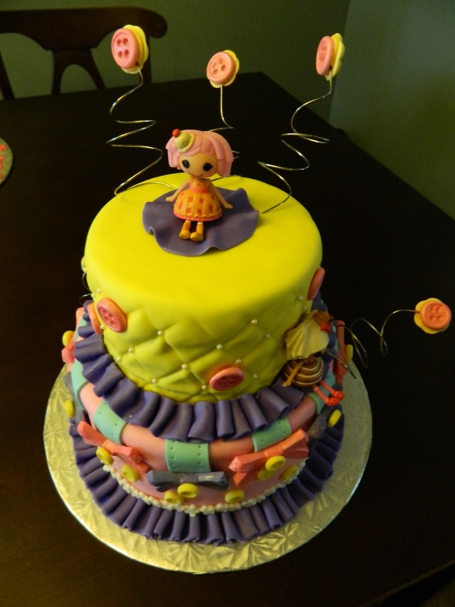 Lalaloopsy Cake - CakeCentral.com