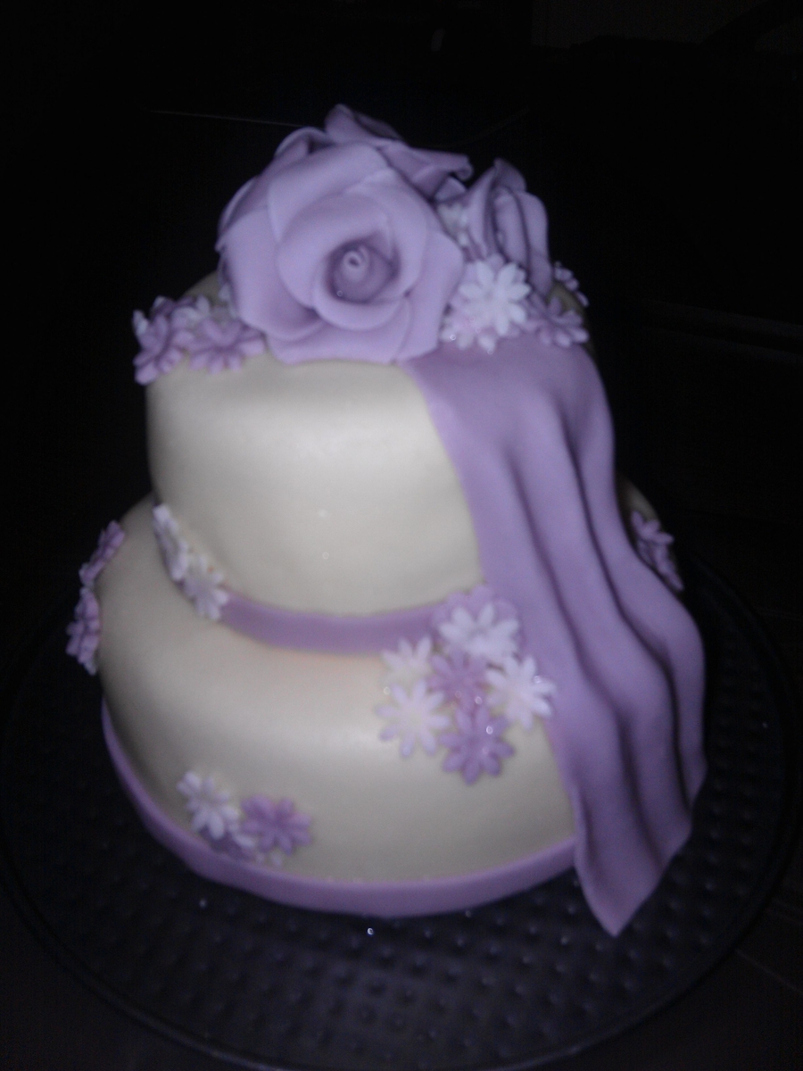 Mother's Day - Lilac - CakeCentral.com
