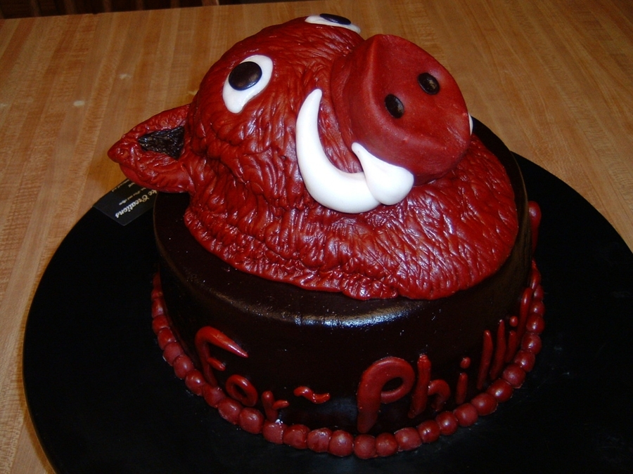 Razorback Cake - CakeCentral.com
