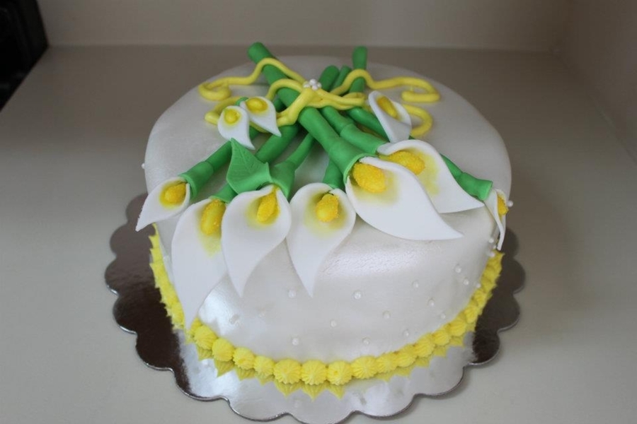 Calla Lilly - CakeCentral.com