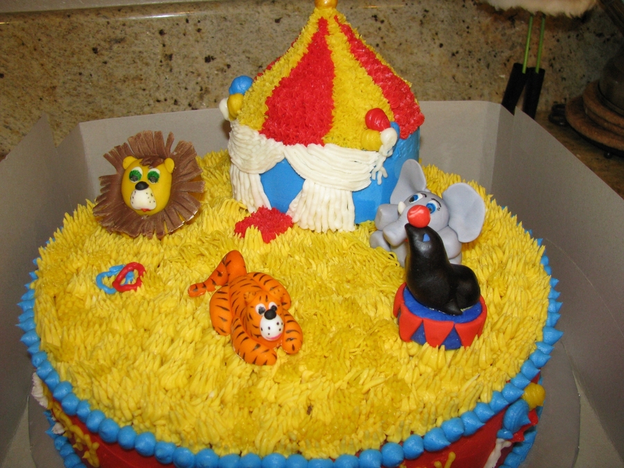 Circus - CakeCentral.com