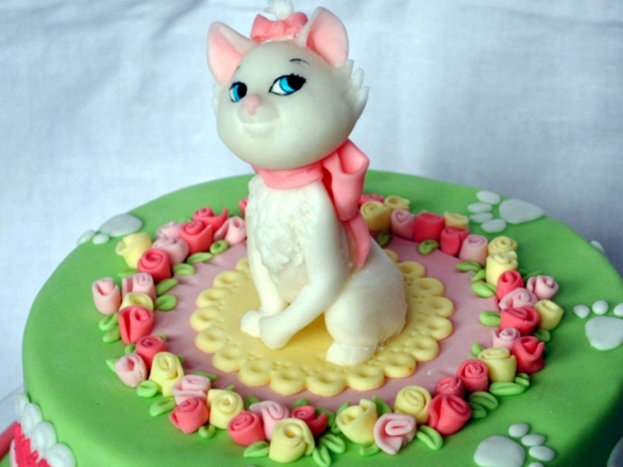Cat - CakeCentral.com