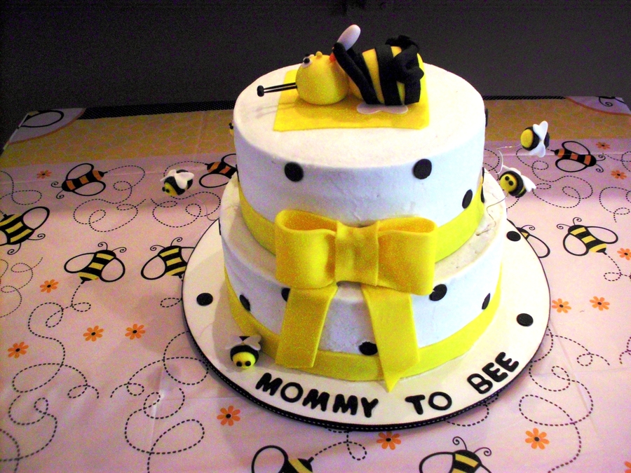Bumble Bee Babyshower Cake - CakeCentral.com