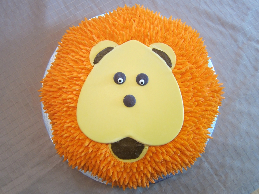 Leo Cake